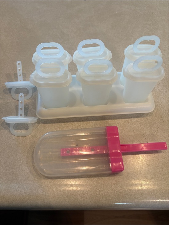 Tupperware | Other | Tupperware White Popsicle Mold Set Plus An Extra ...